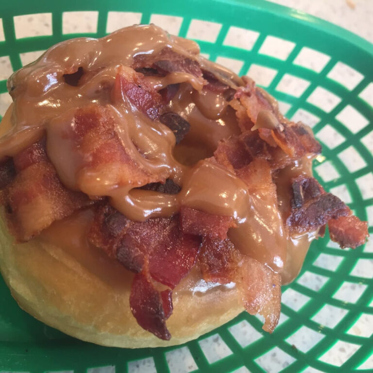 Win 2- $10 The Dandee Donut Factory Gift Cards (Margate, Pompano Beach ...