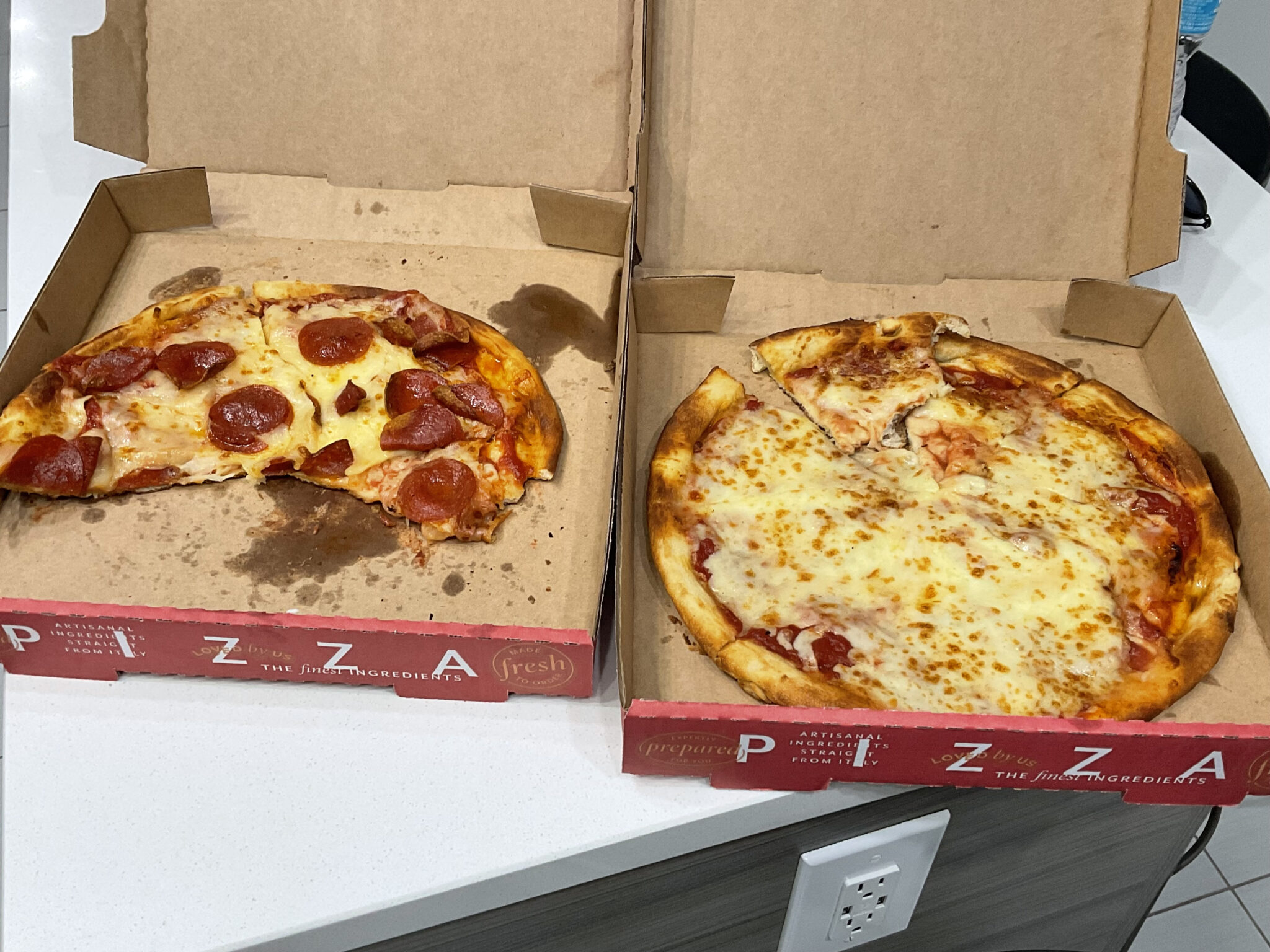 The Fresh Market- Wednesday $5 Hot & Fresh 12″ Pizza | Jeff Eats
